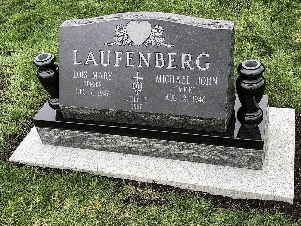 Memorial Design Gallery | Pechmann Memorials, Inc.